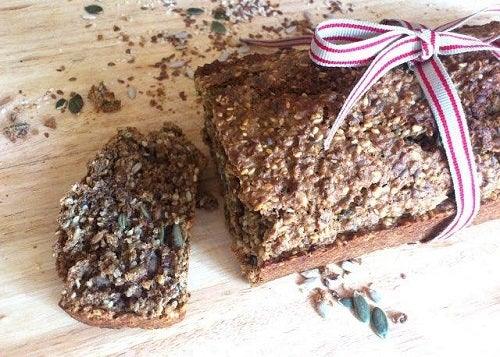 Maklike Peasy Geen Knie Saad Brood Resep – 4aKid