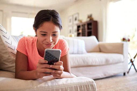 When is it Safe to Leave Your Child Home Alone? A Parent's Guide – 4aKid